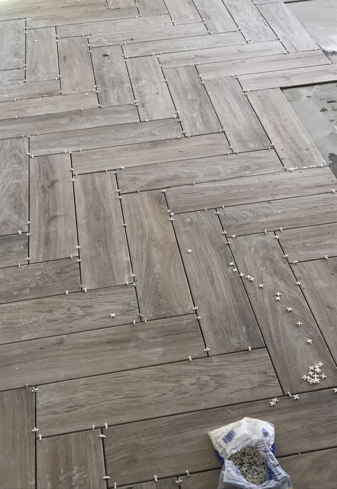 First time laying out tile with this layout. Im impressed | Scrolller