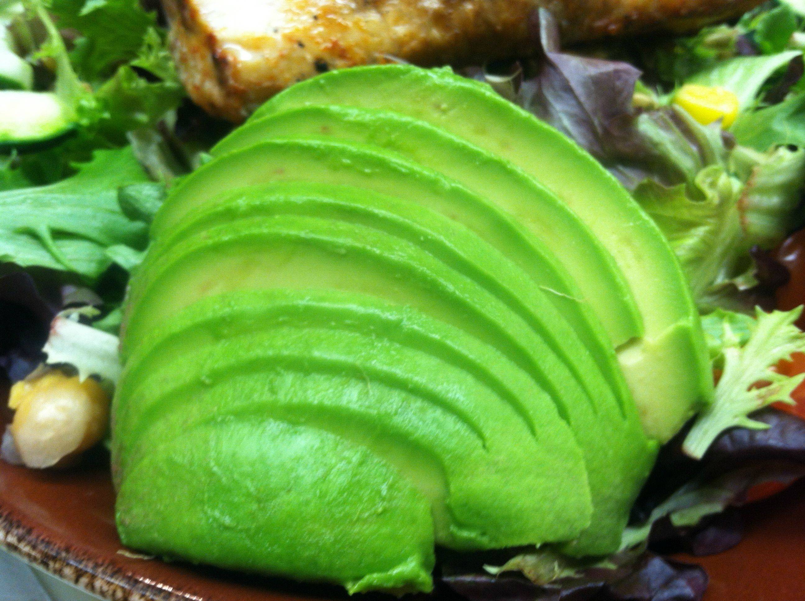 First time poster. Ple(a)se be gentle; spread eagle on a bed (of greens). NSFW | Scrolller