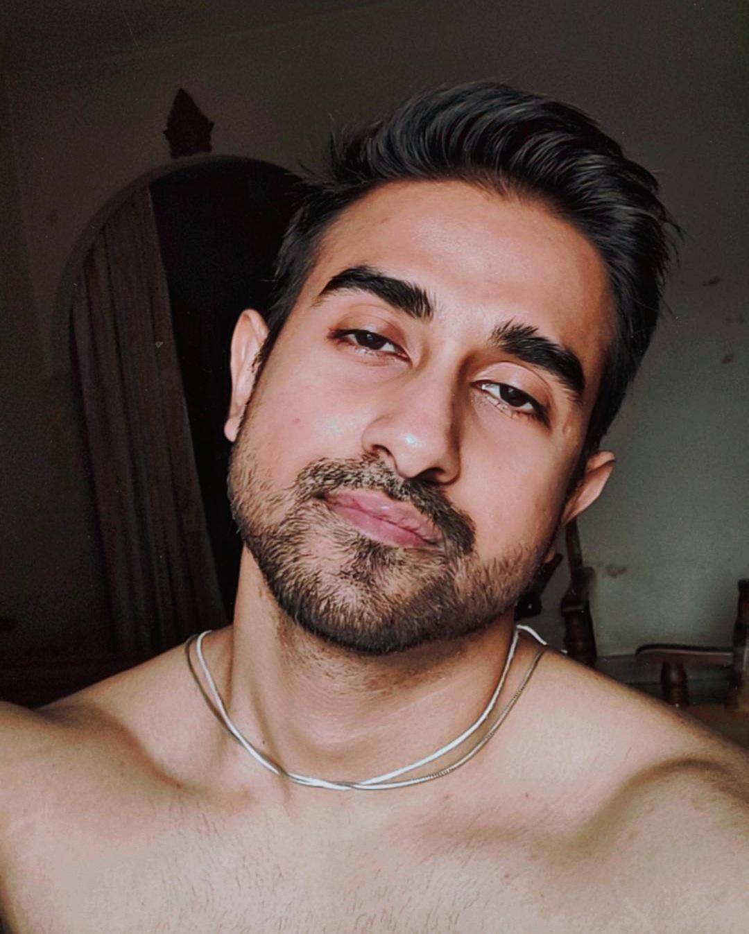 First time posting my face on reddit! Hope u like me!😅 | Scrolller