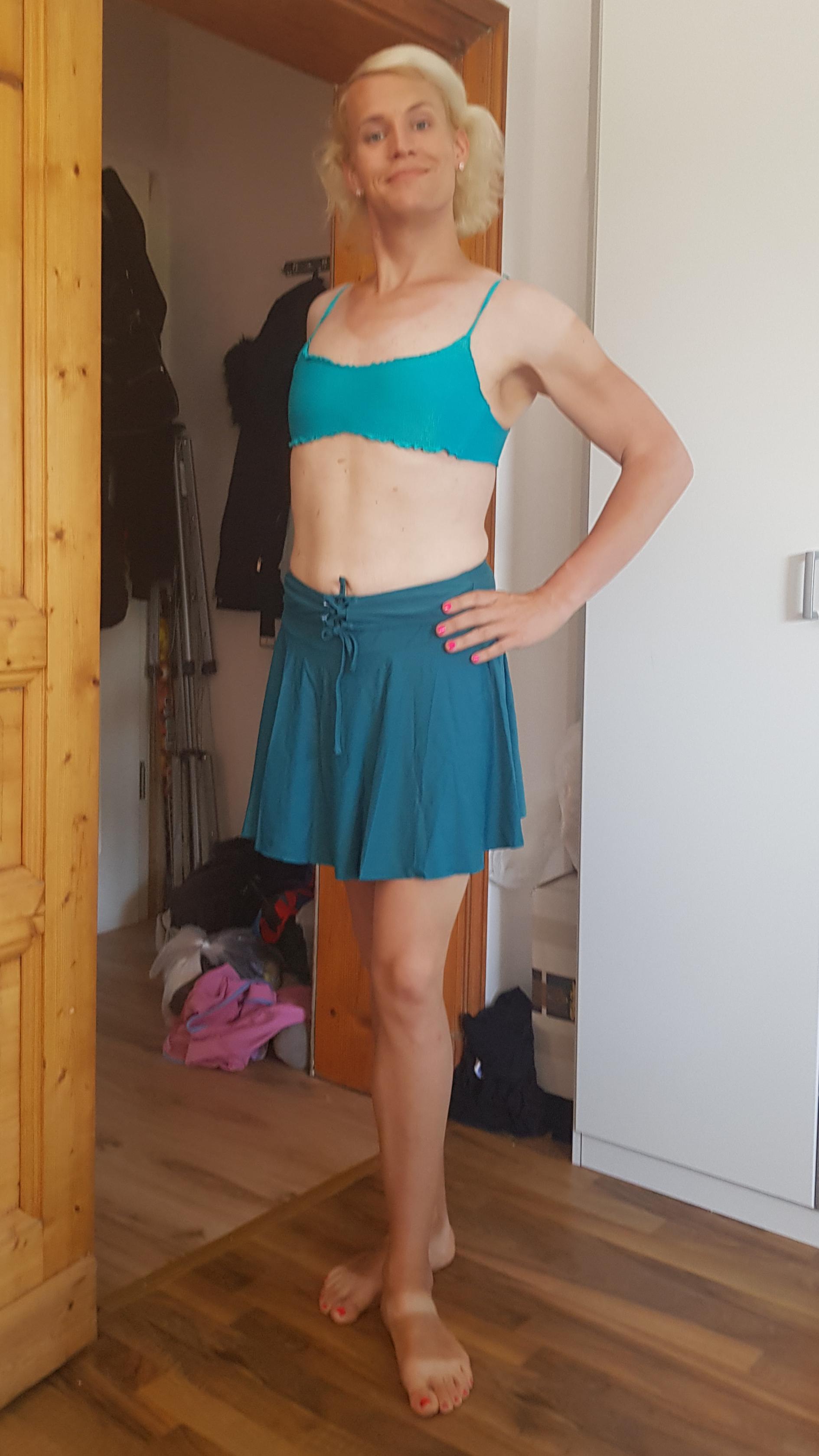 First time ready to swimming | Scrolller