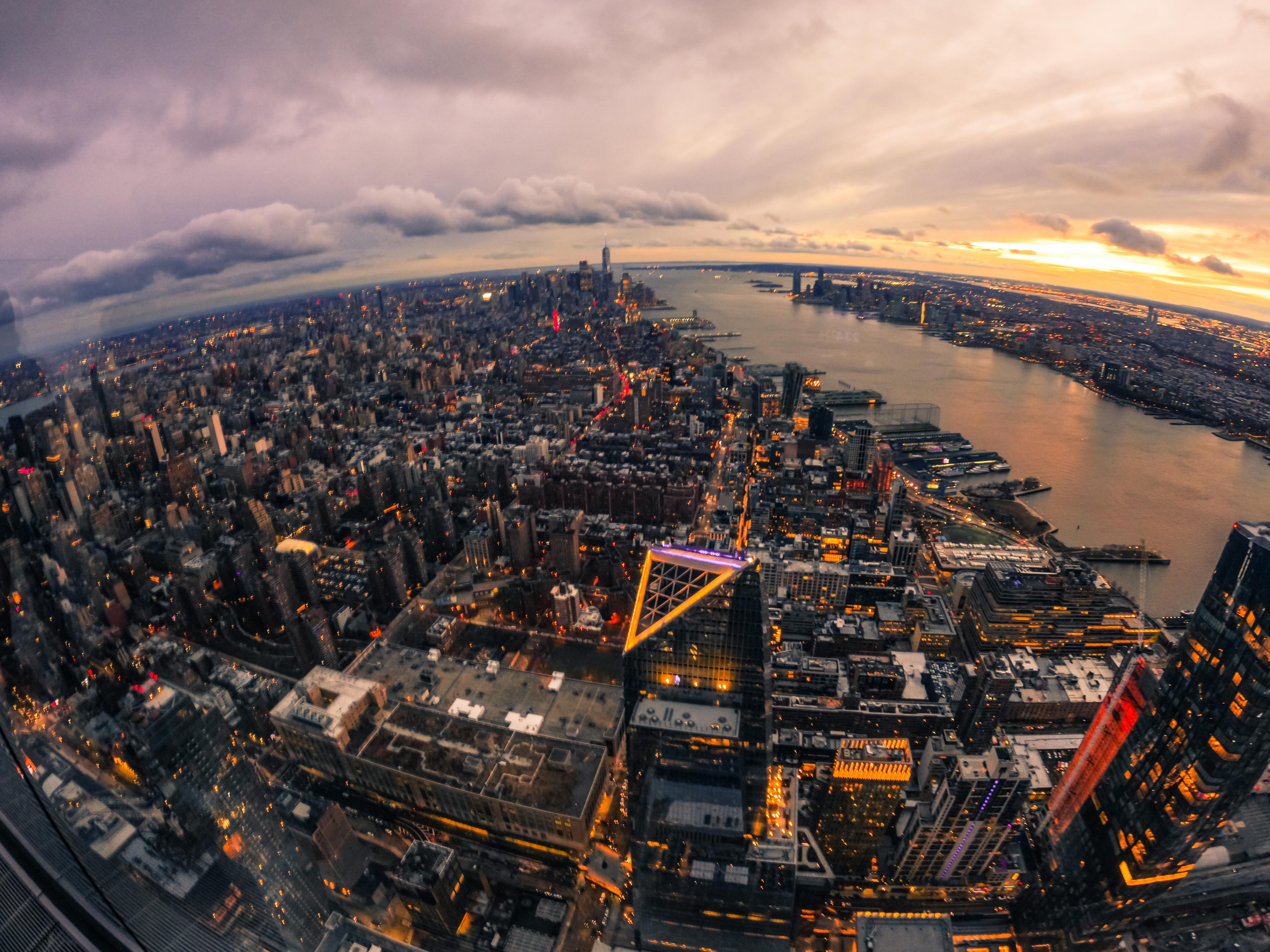 First time visit to The Edge | Scrolller