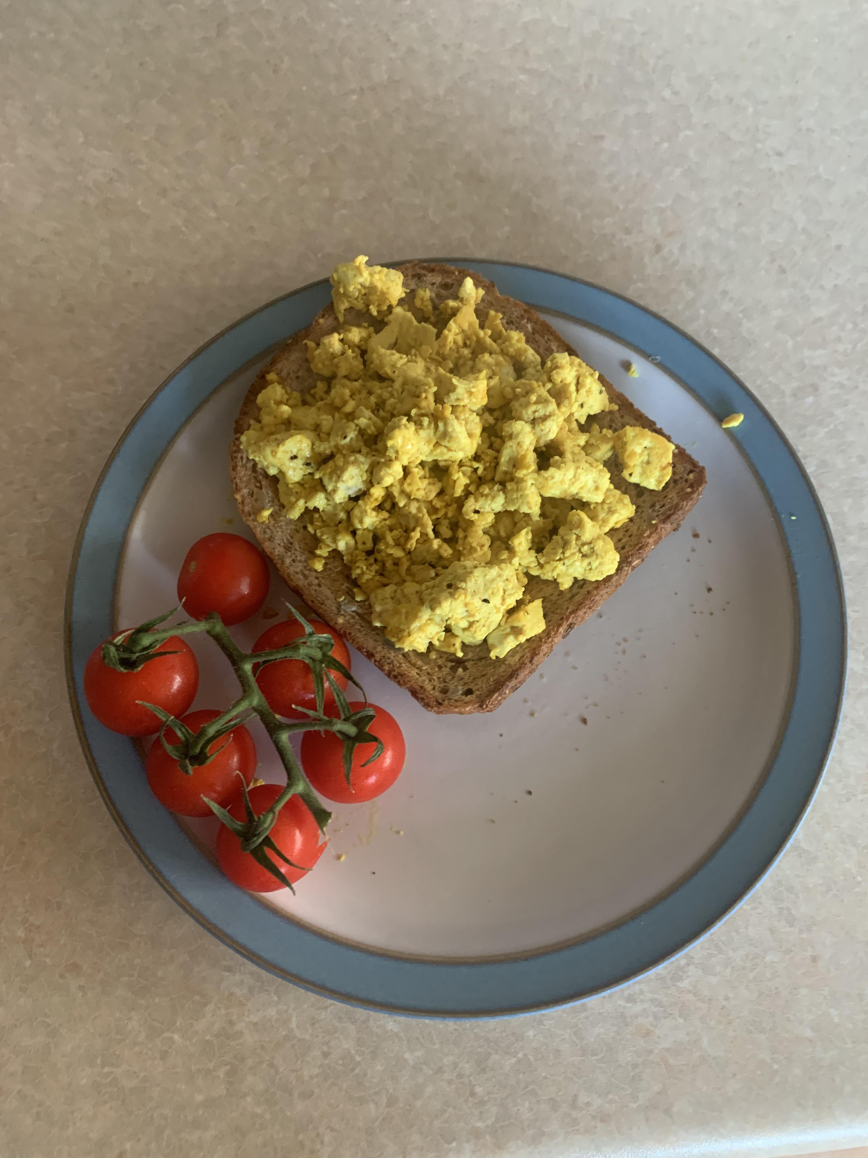 First tofu scramble breakfast! So good! | Scrolller