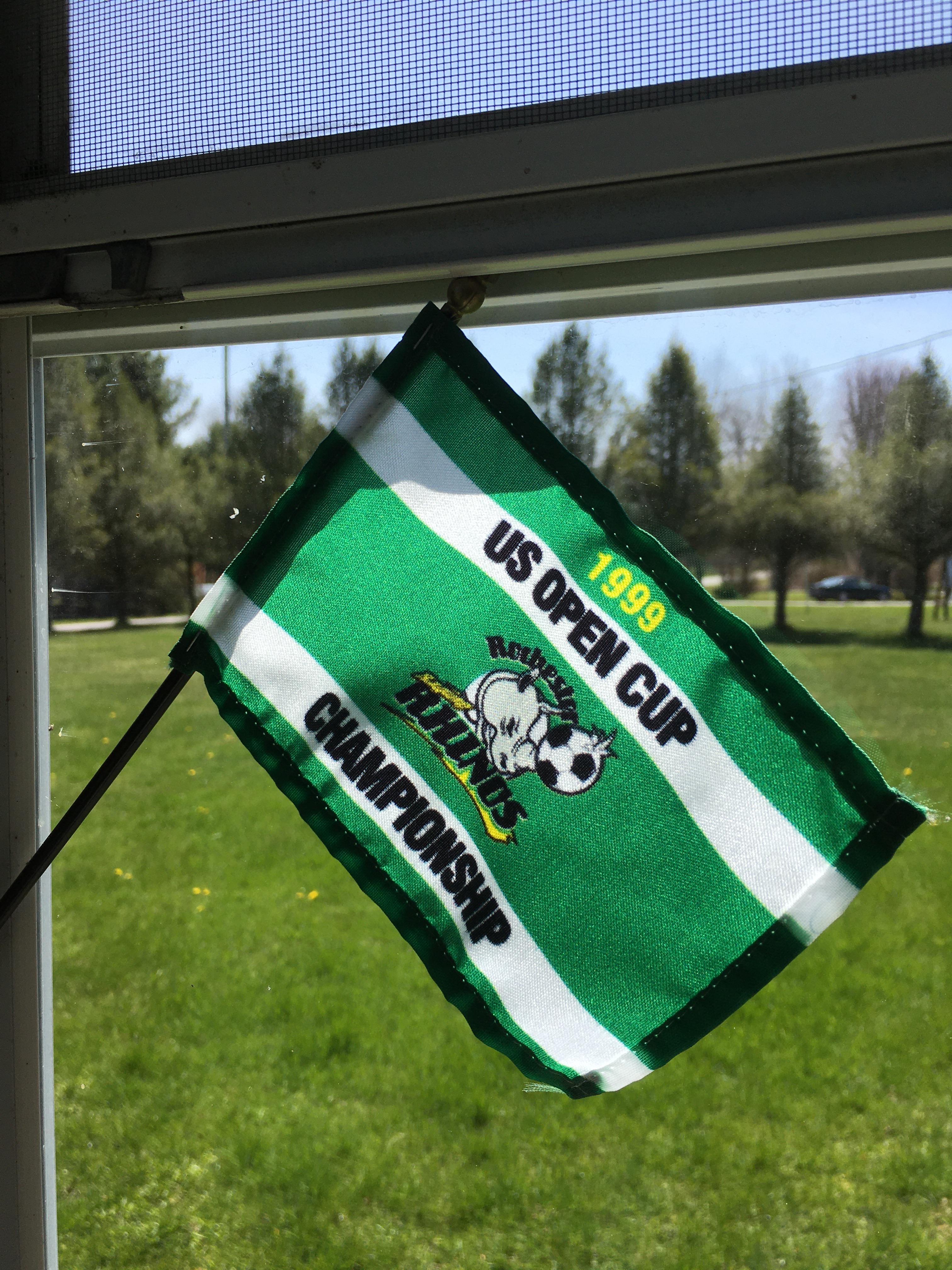 Flags up | Scrolller