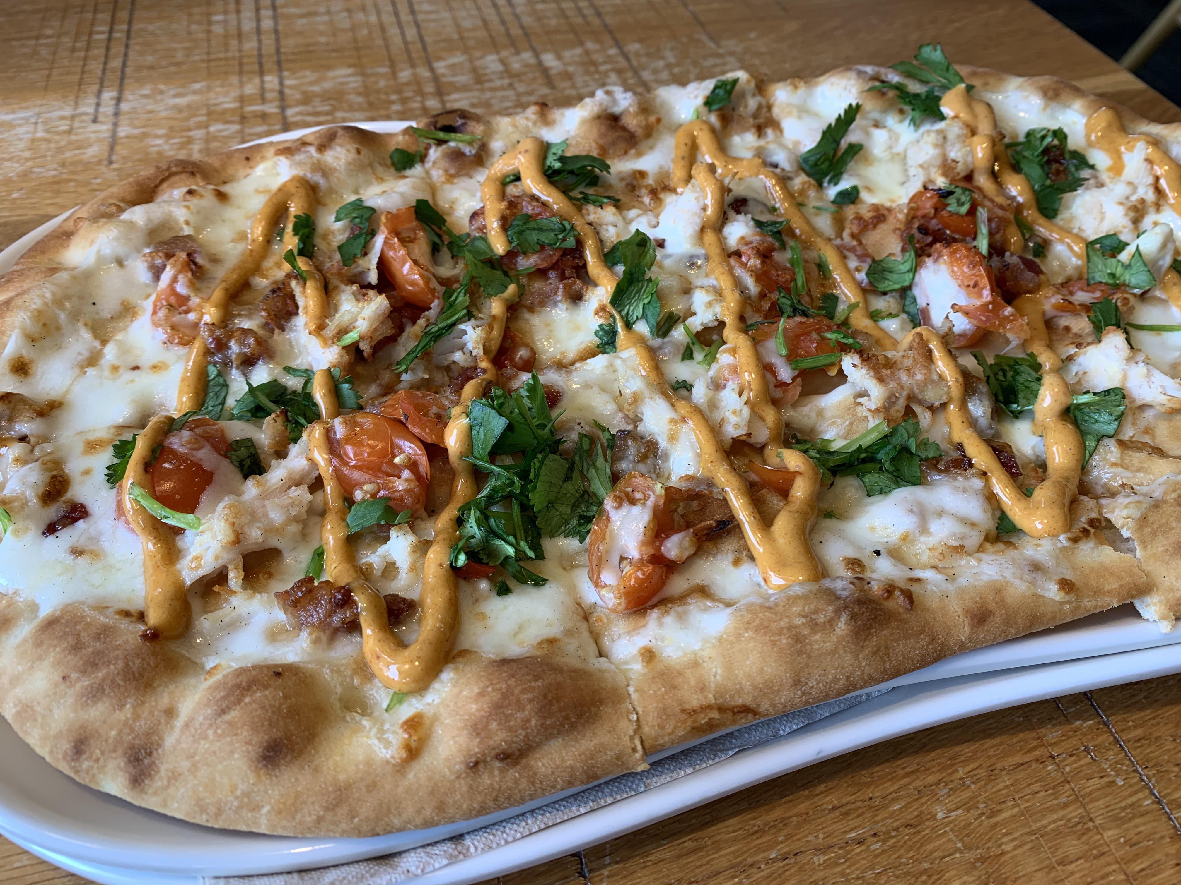 Flatbread garlic chicken | Scrolller