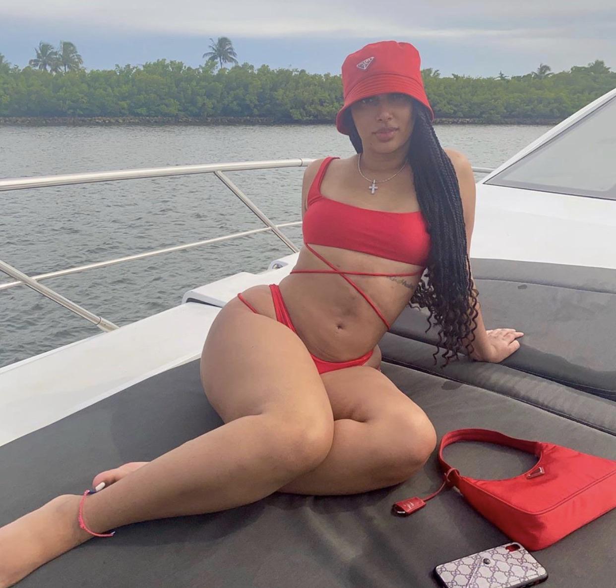 Flexin New Body | Scrolller