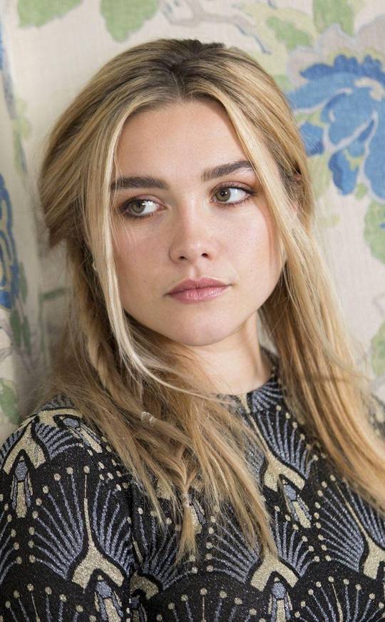Florence Pugh is sooo pretty! | Scrolller