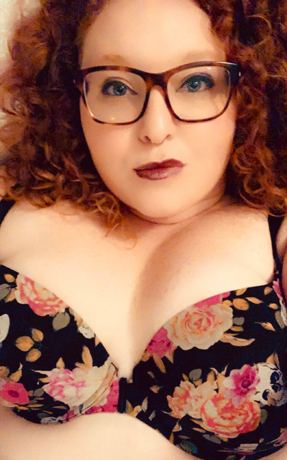 Flowers and skulls are a great combo 😍 | Scrolller