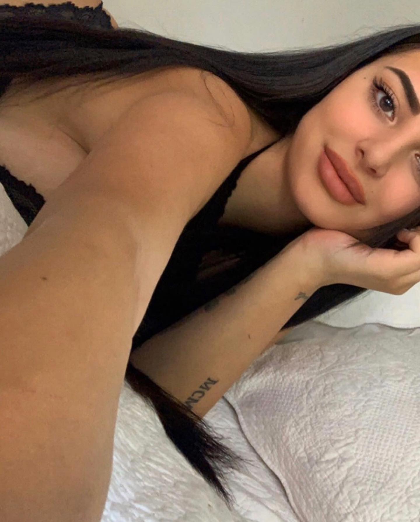 Fran hanke | Scrolller