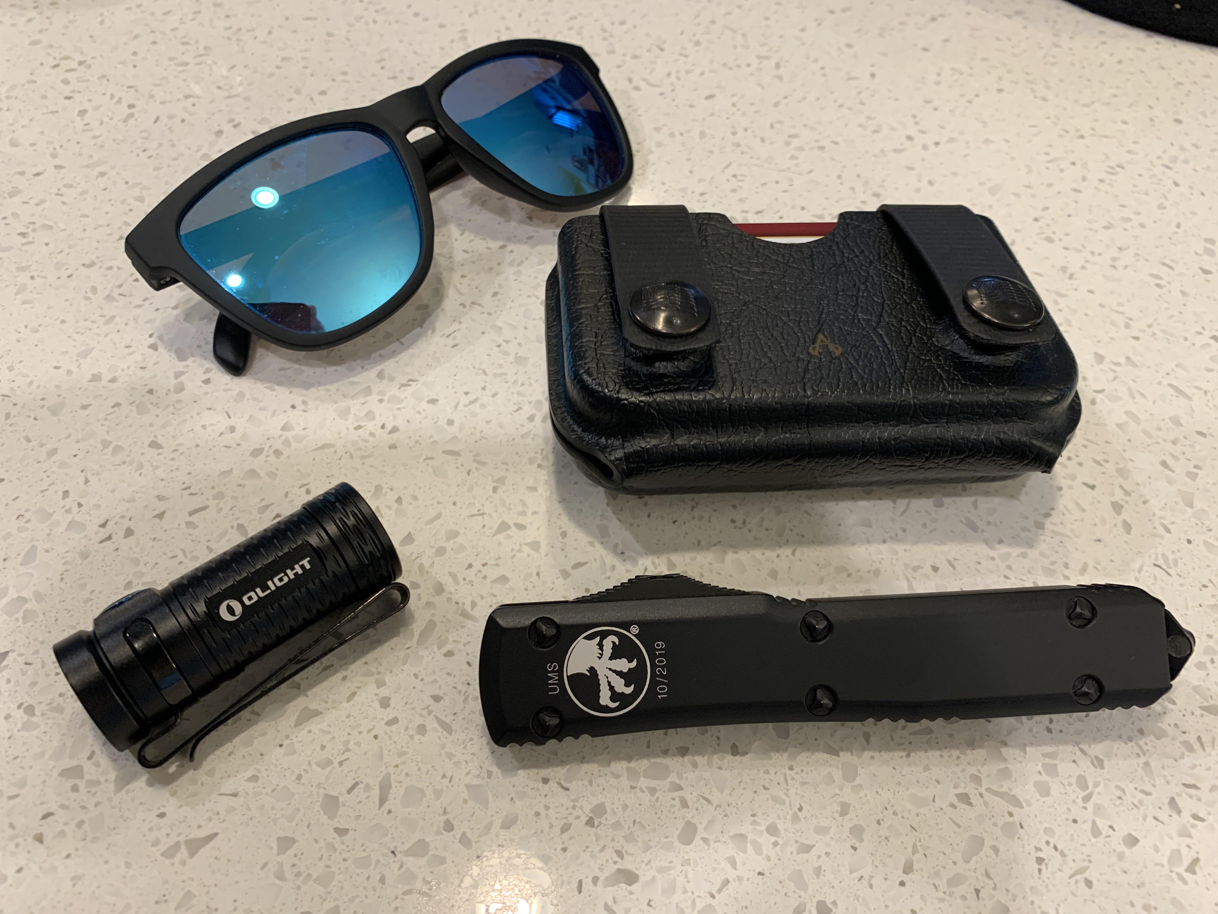 Friday carry. | Scrolller