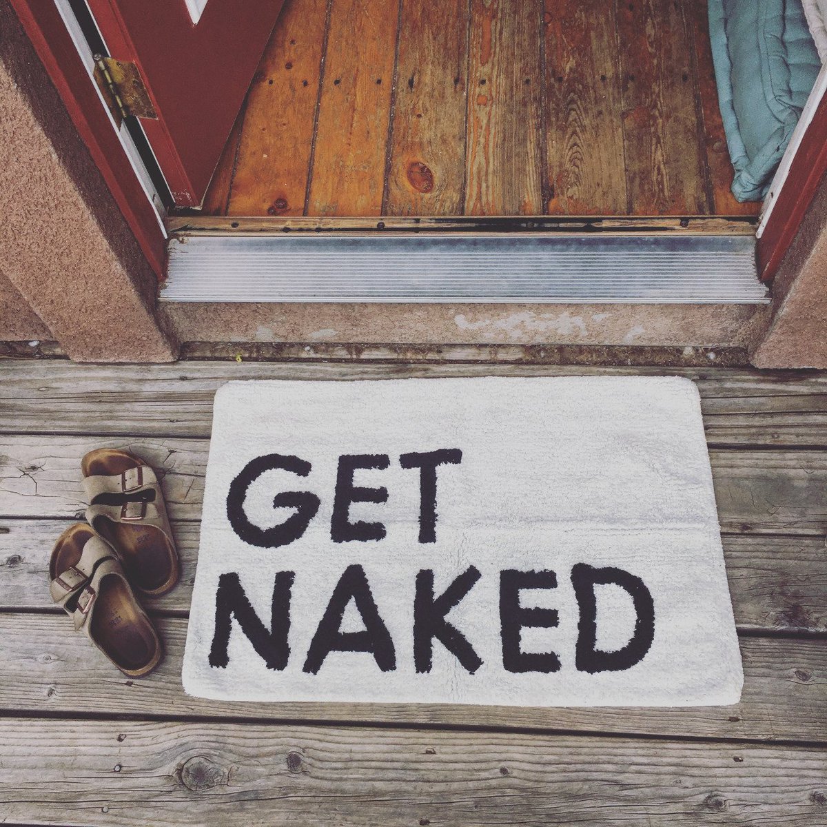 Friday memes: Doormat for nudists households | Scrolller