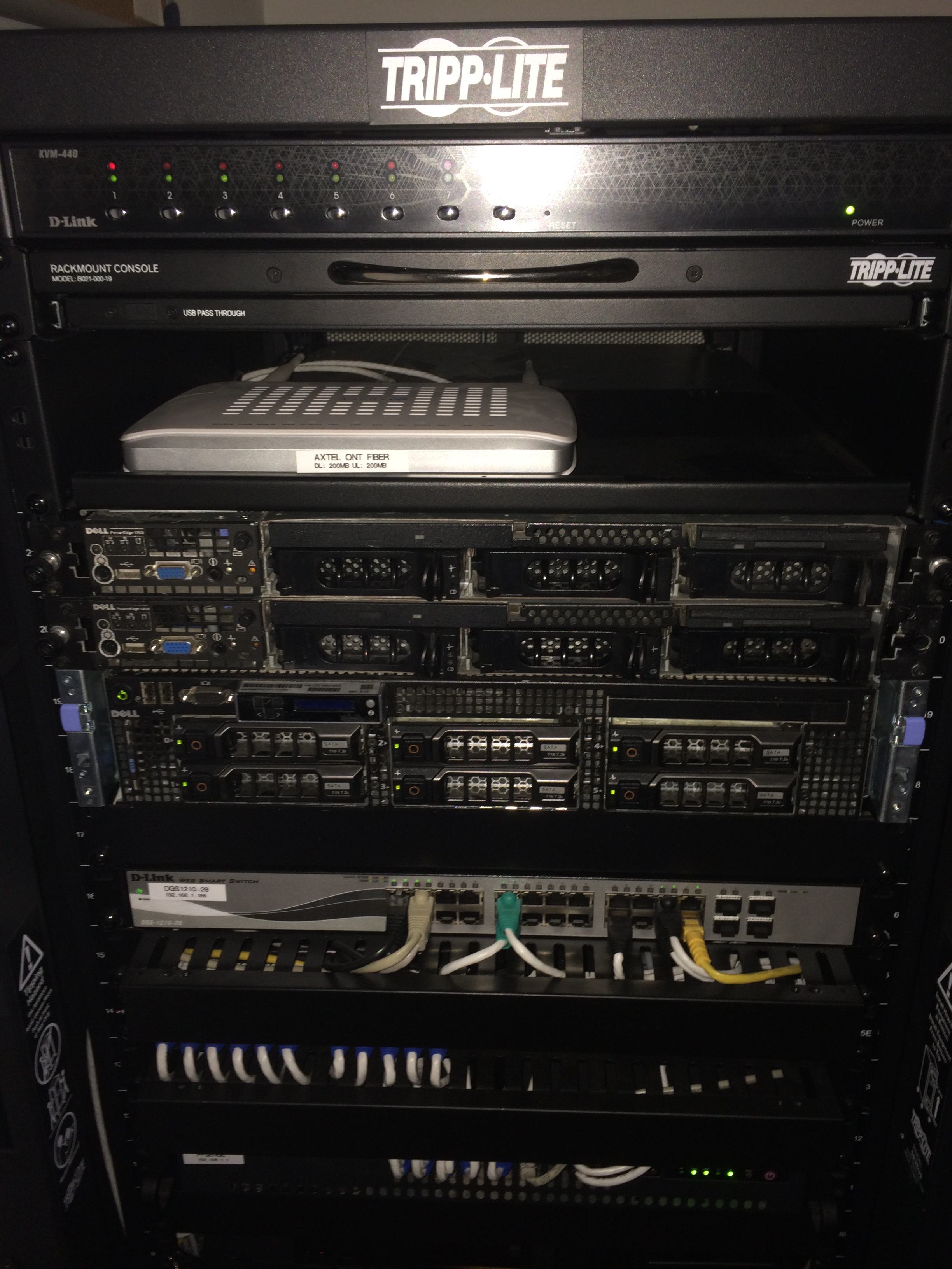 Friend's home server rack | Scrolller