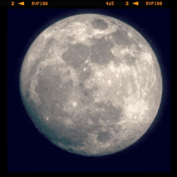 Full moon | Scrolller