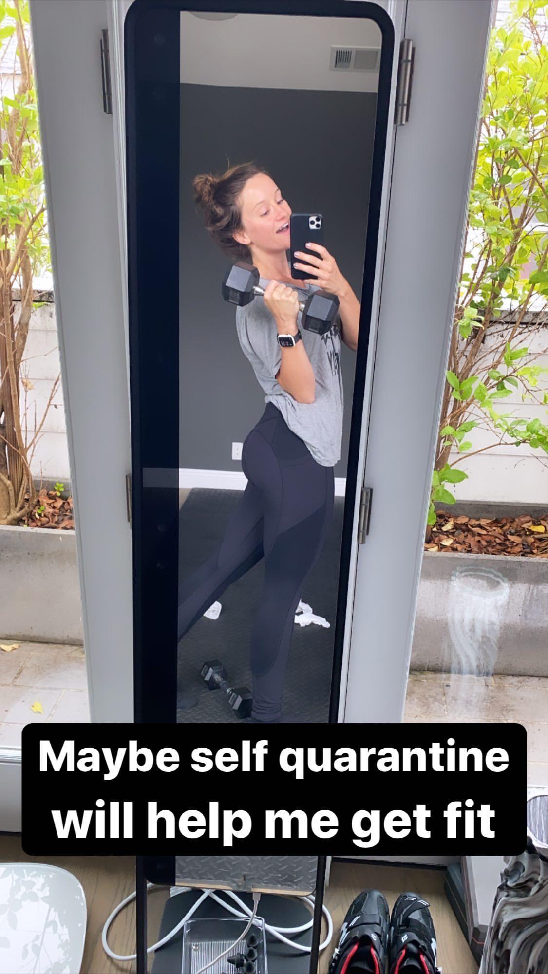 Full res of that glorious booty | Scrolller