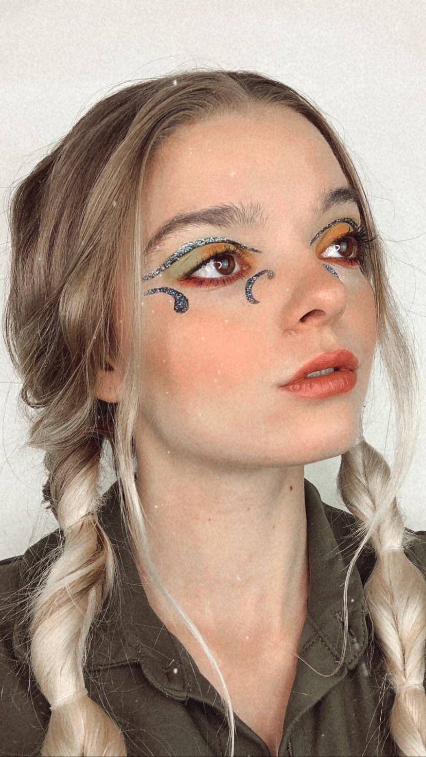 Funky Makeup | Scrolller