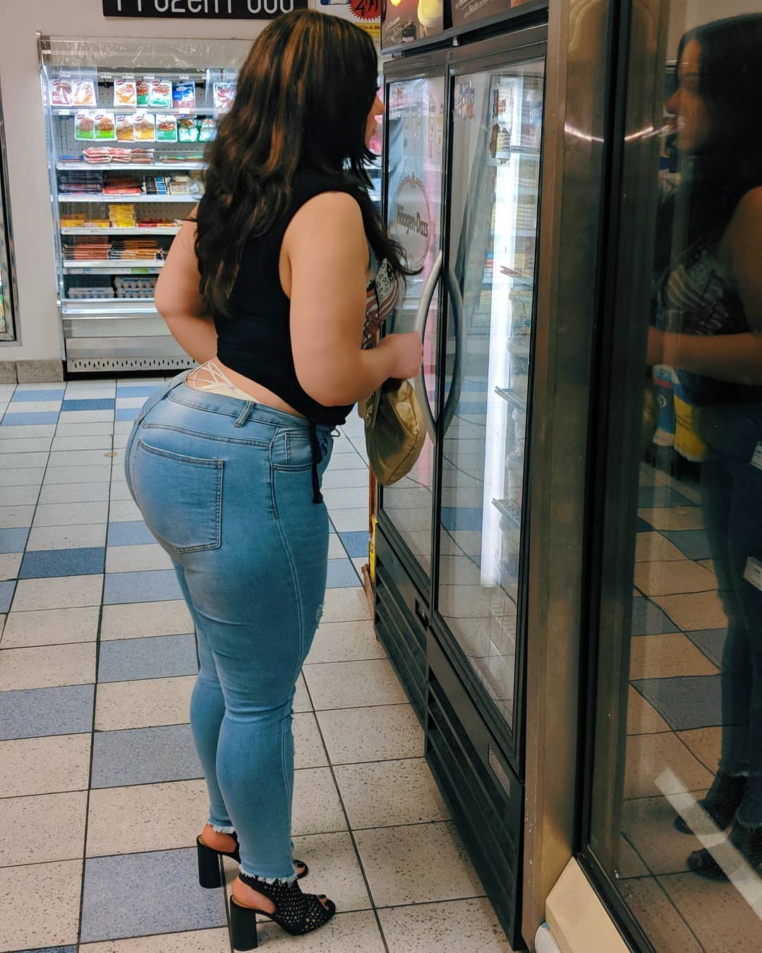 Gas Station | Scrolller