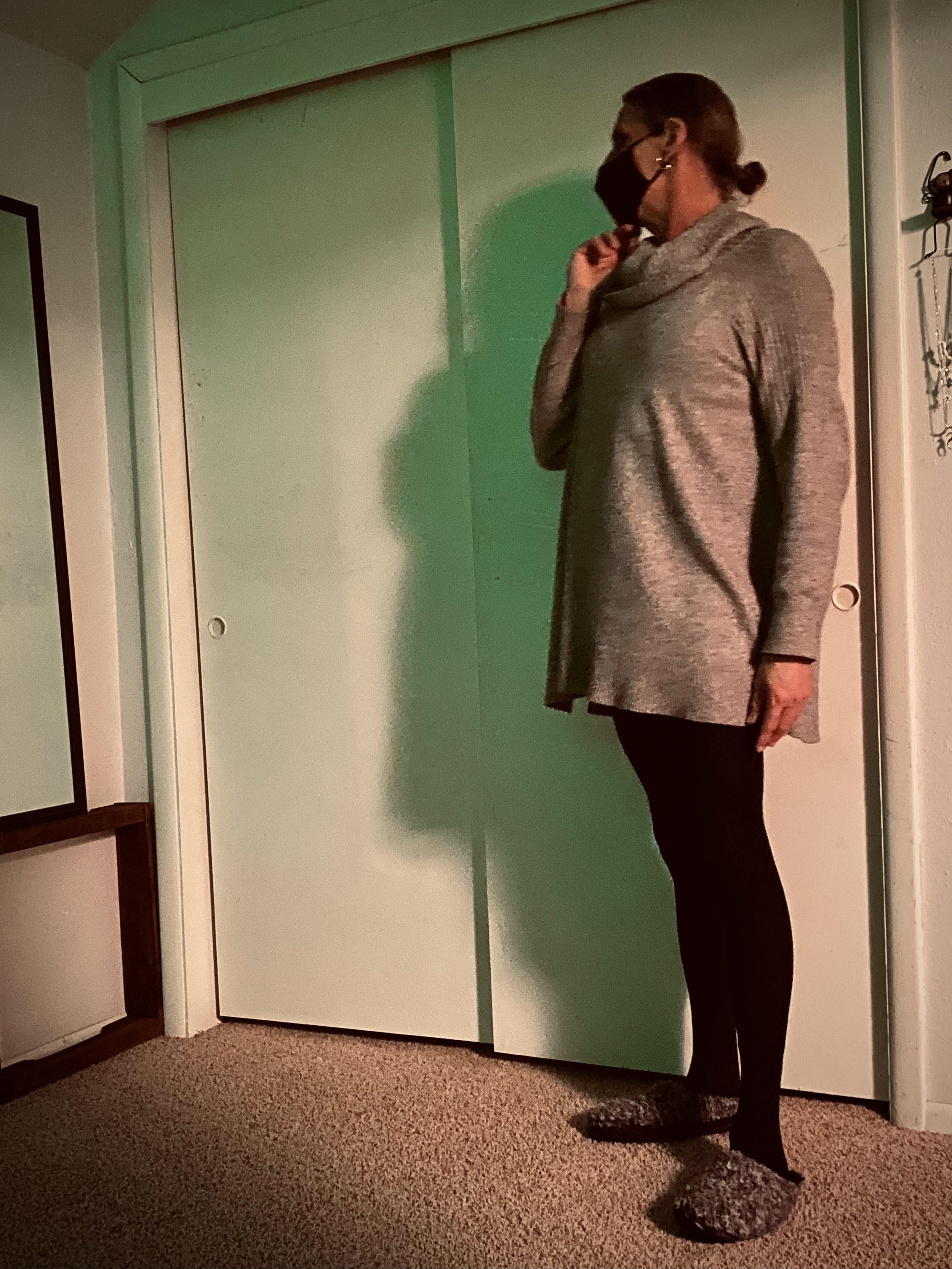 Gazing into the looking glass | Scrolller