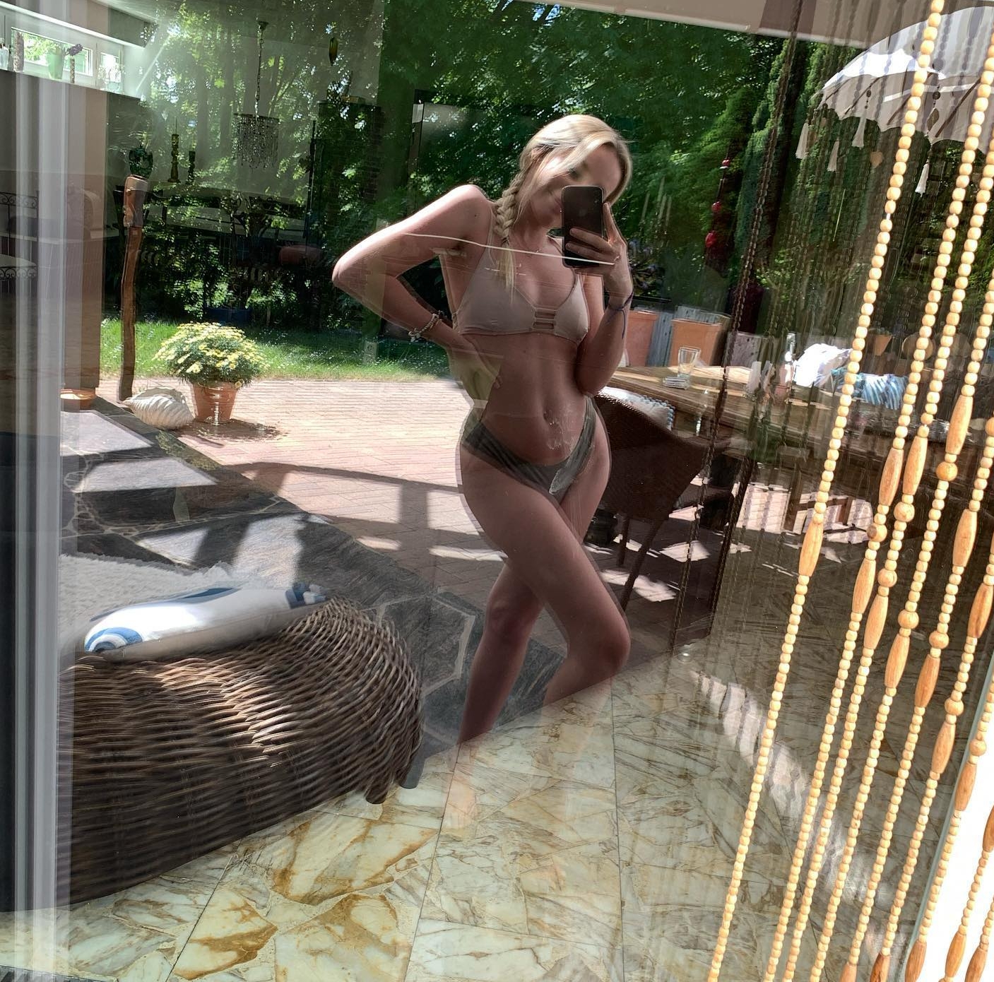 Geiler Bikini | Scrolller