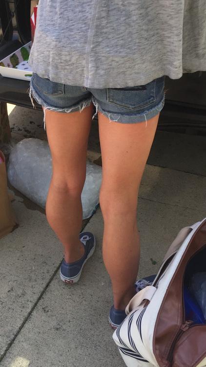 Genetic calves ( more pics in comments ) | Scrolller