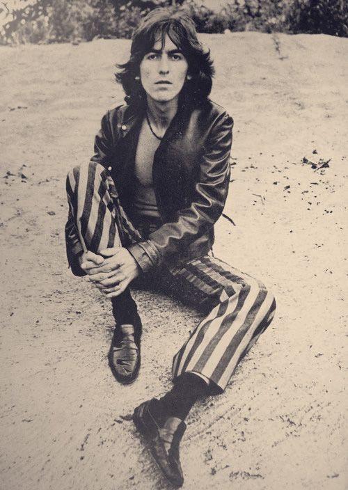 George Harrison (1968) | Scrolller