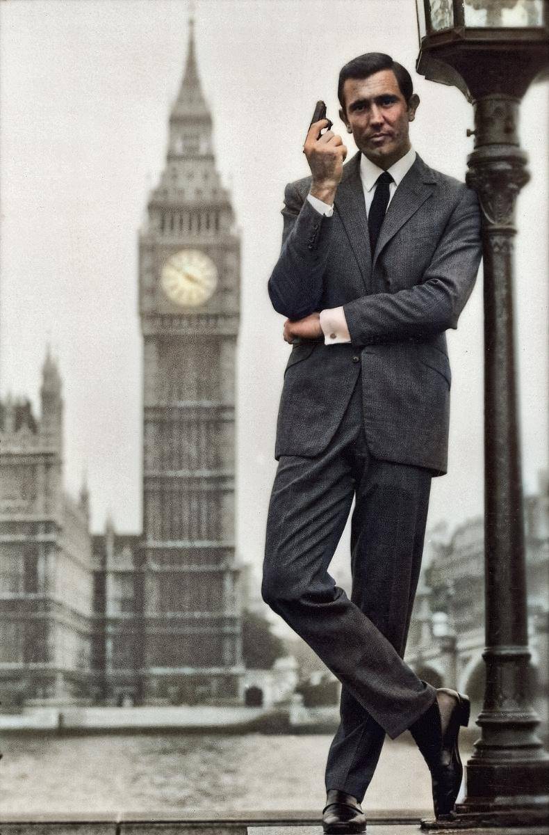 George Lazenby promoting On Her Majesty's Secret service in London, 1969. | Scrolller