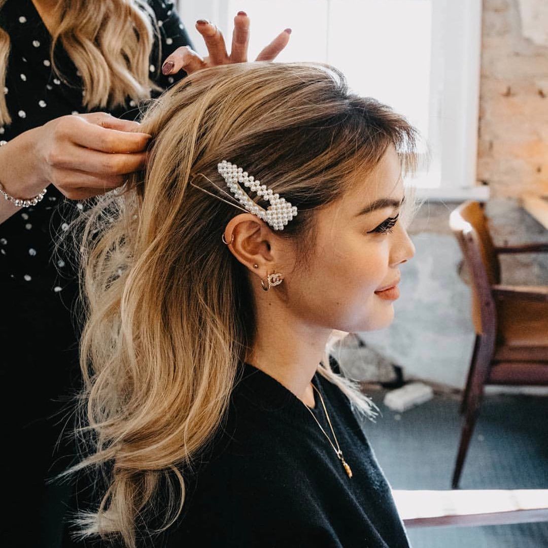 Getting Her Hair Done | Scrolller