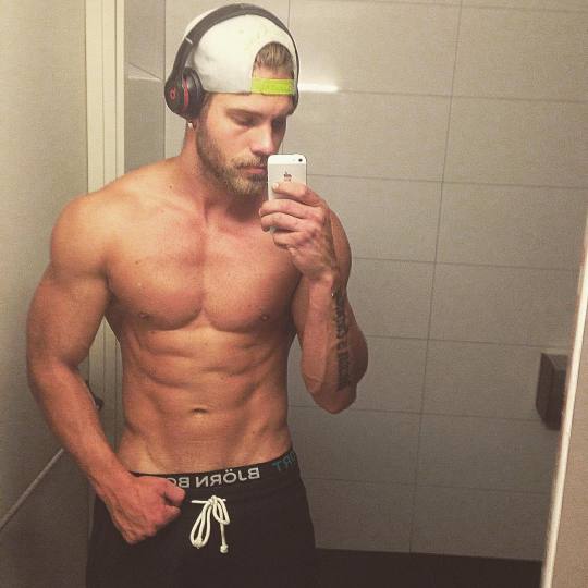 Getting Pumped | Scrolller