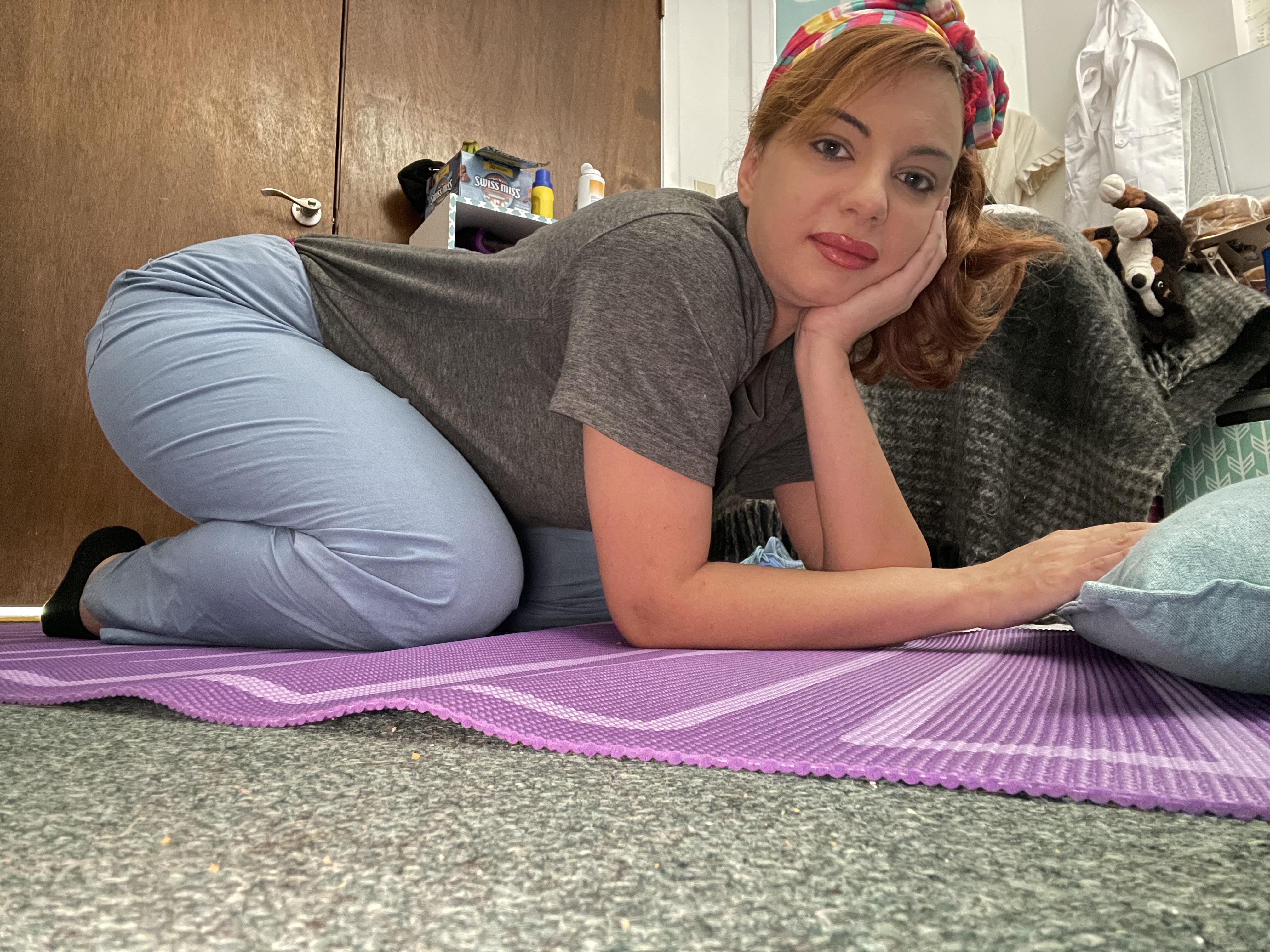 Getting ready to do some yoga before I see my patient. Who wants to ...