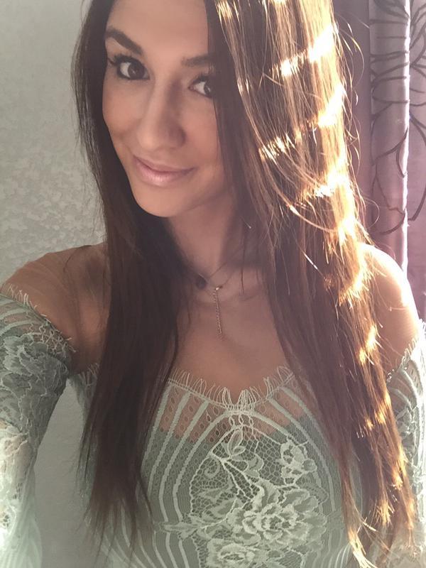 Girl from class | Scrolller