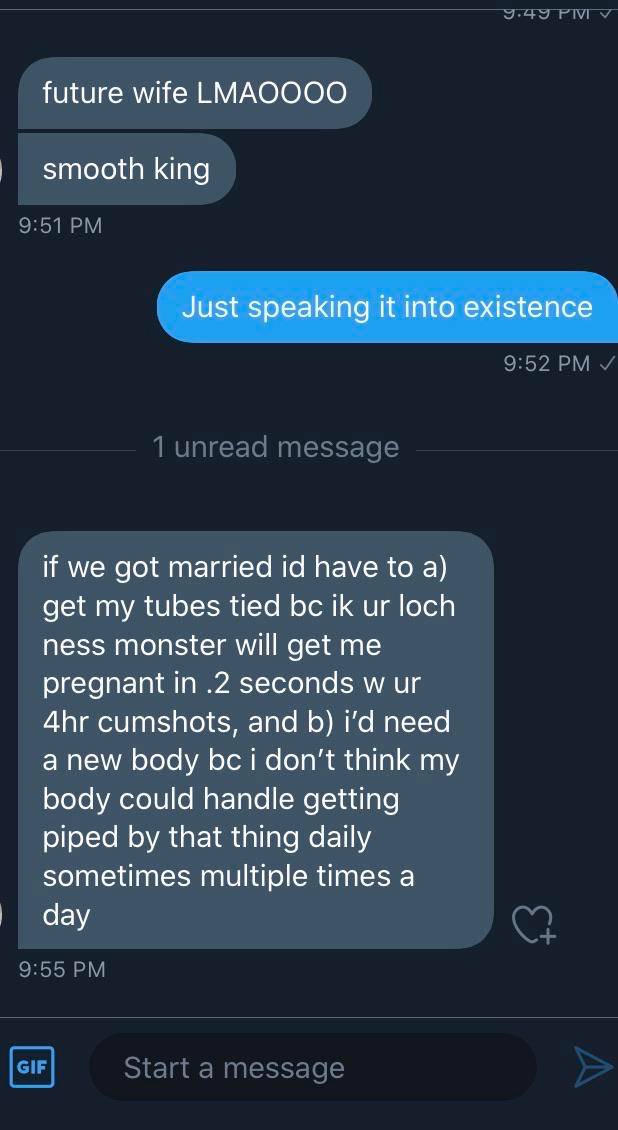 Girl on twitter is scared? | Scrolller