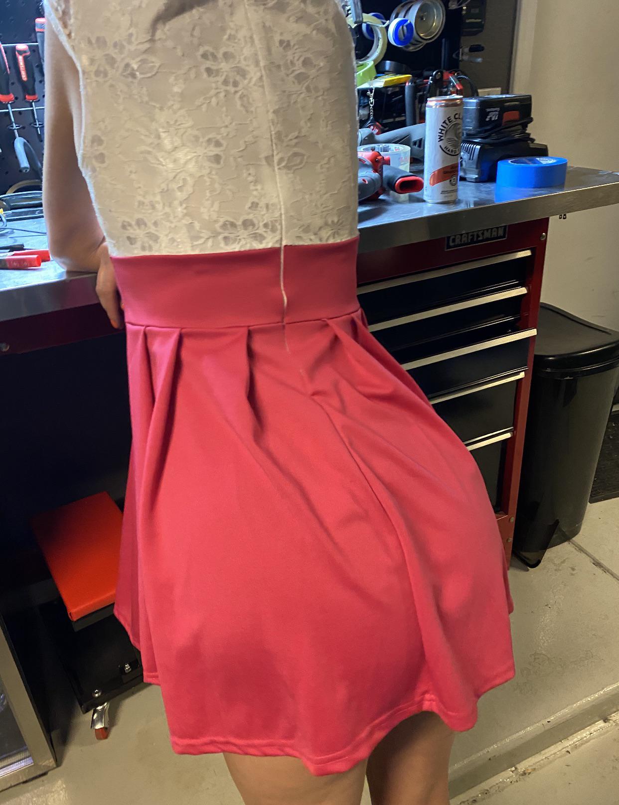 Girl Wants To Know If You Like Her New Dress She Likes Girls And Guys