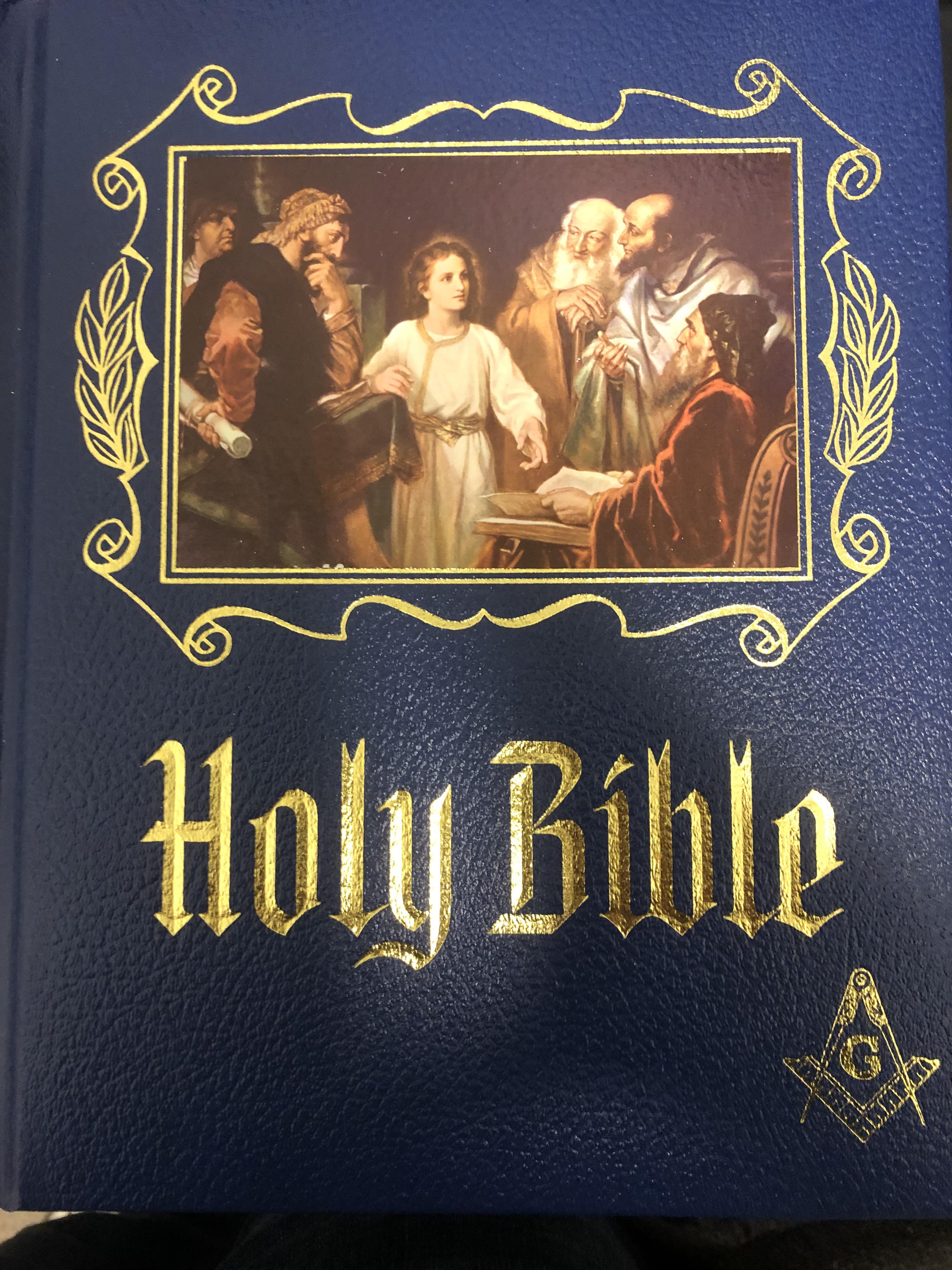 Girlfriend’s mom gave me this Mason reference Bible | Scrolller