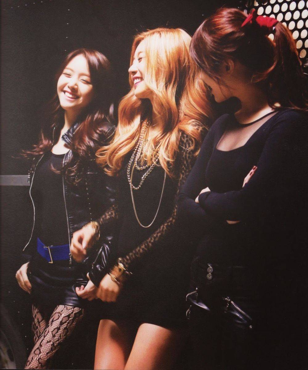 Girl's Day minus Hyeri filming the Sudden Attack CF | Scrolller