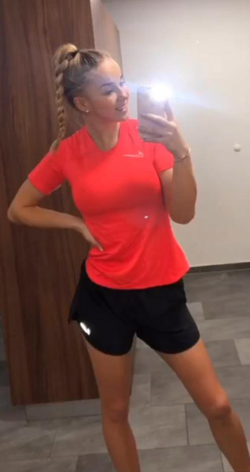 Giulia beim Training 🥵 | Scrolller