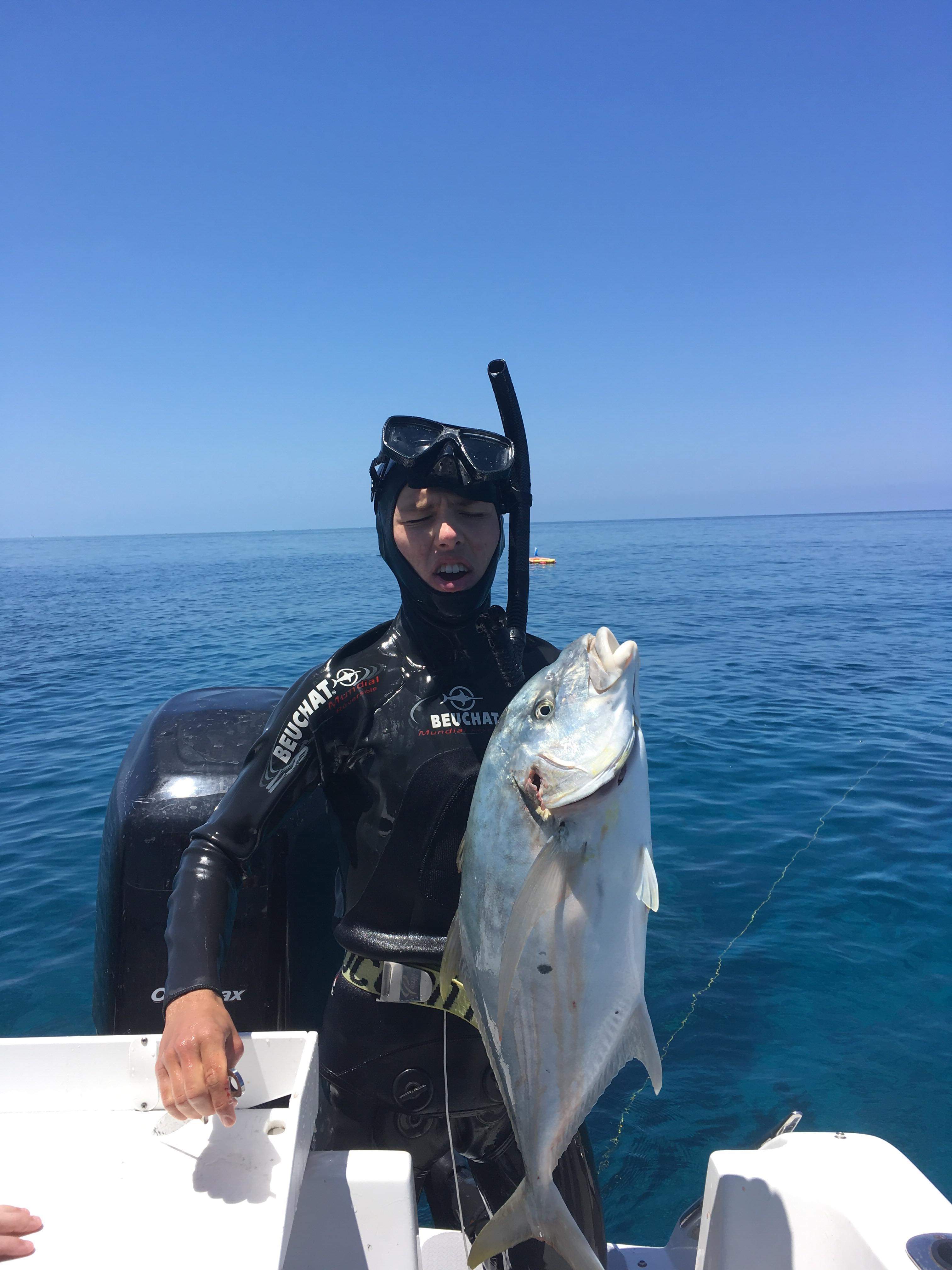 Glass out at the great barrier reef | Scrolller