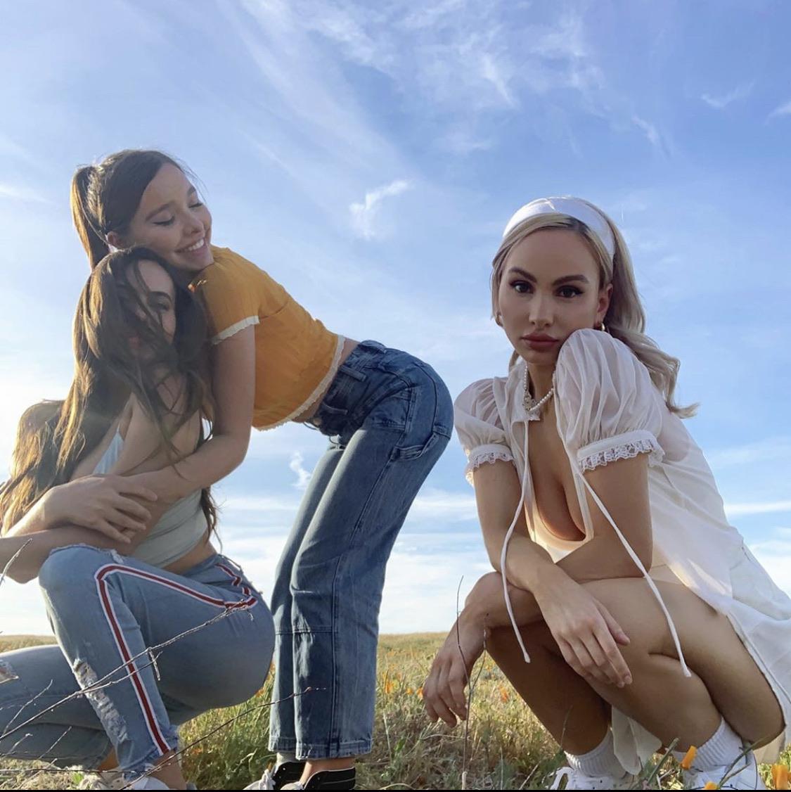 Anya nicolodi | Scrolller