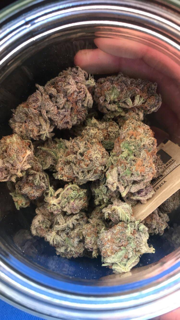 Gods green crack - skyhigh - March 2019 | Scrolller