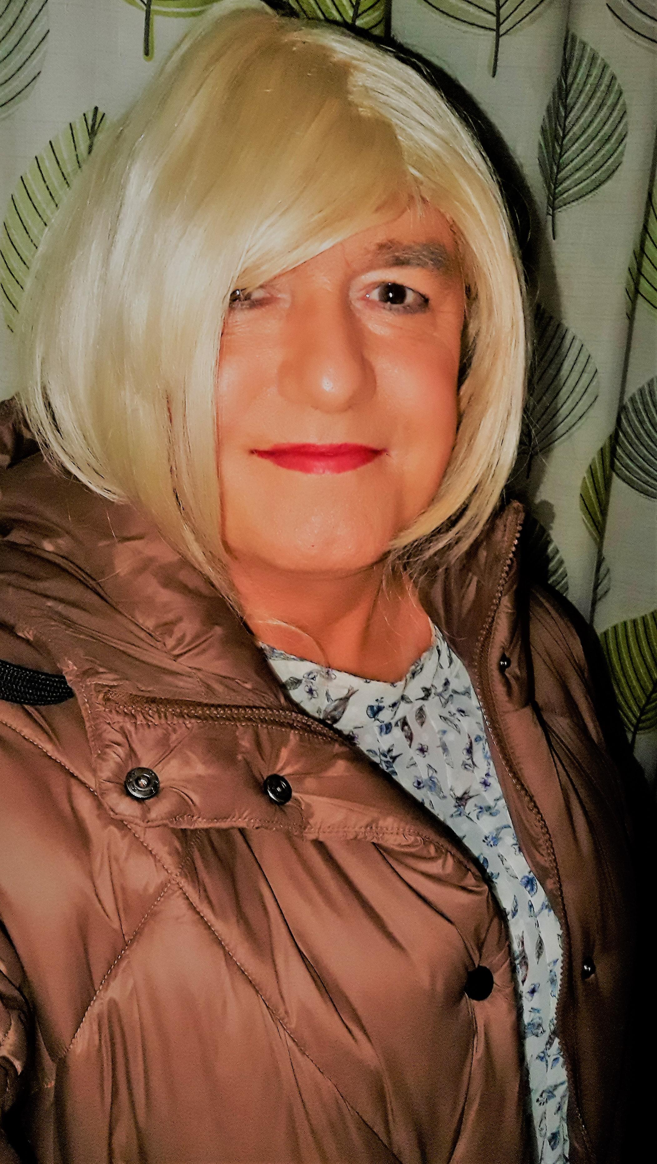 Going Outside! | Scrolller