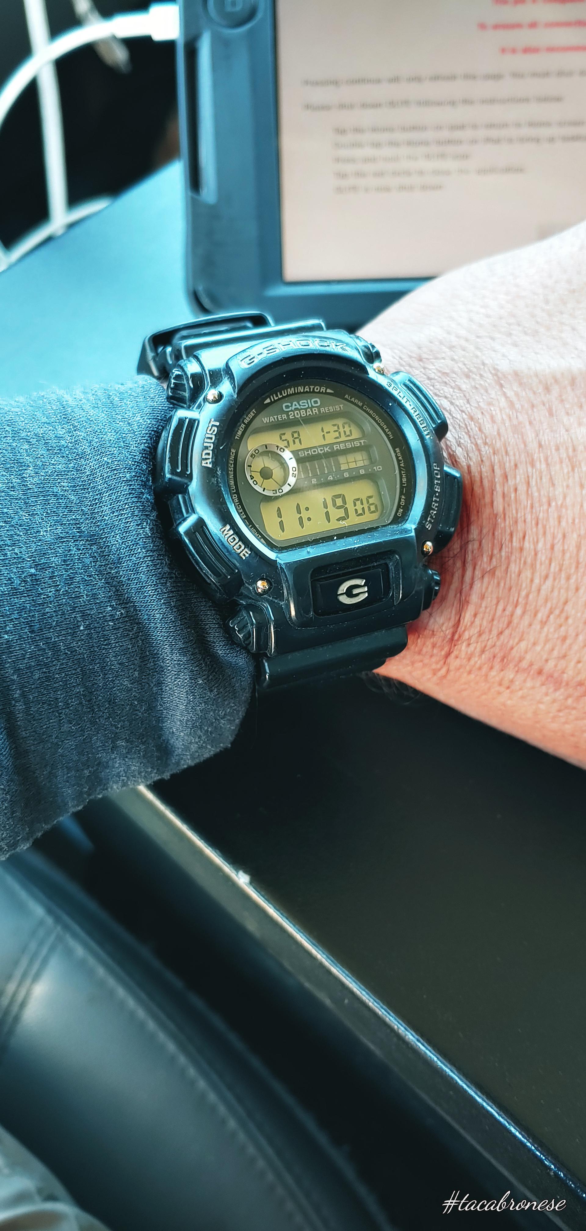 Gold accent edition. 🔥 shit | Scrolller