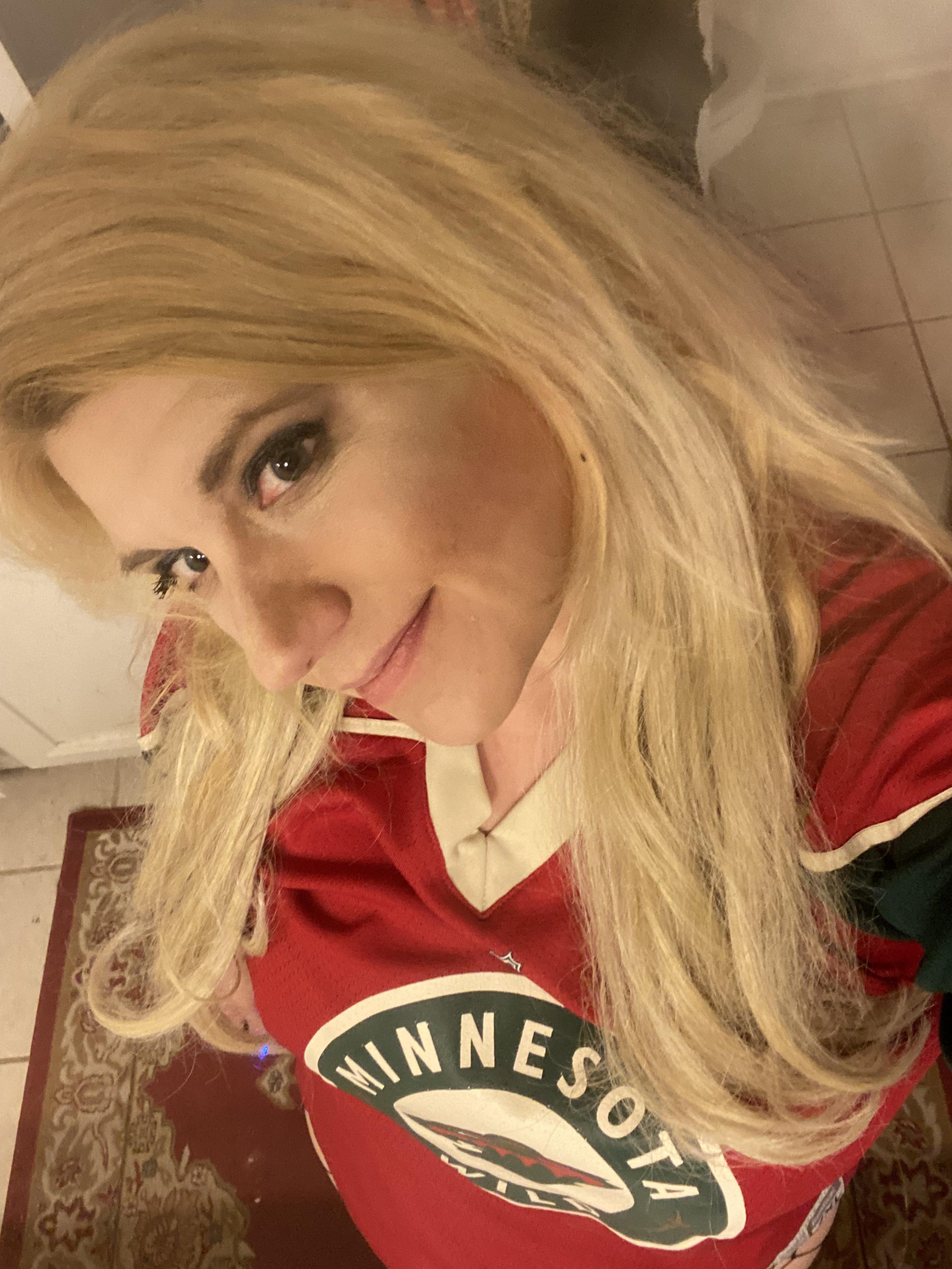 Good afternoon | Scrolller