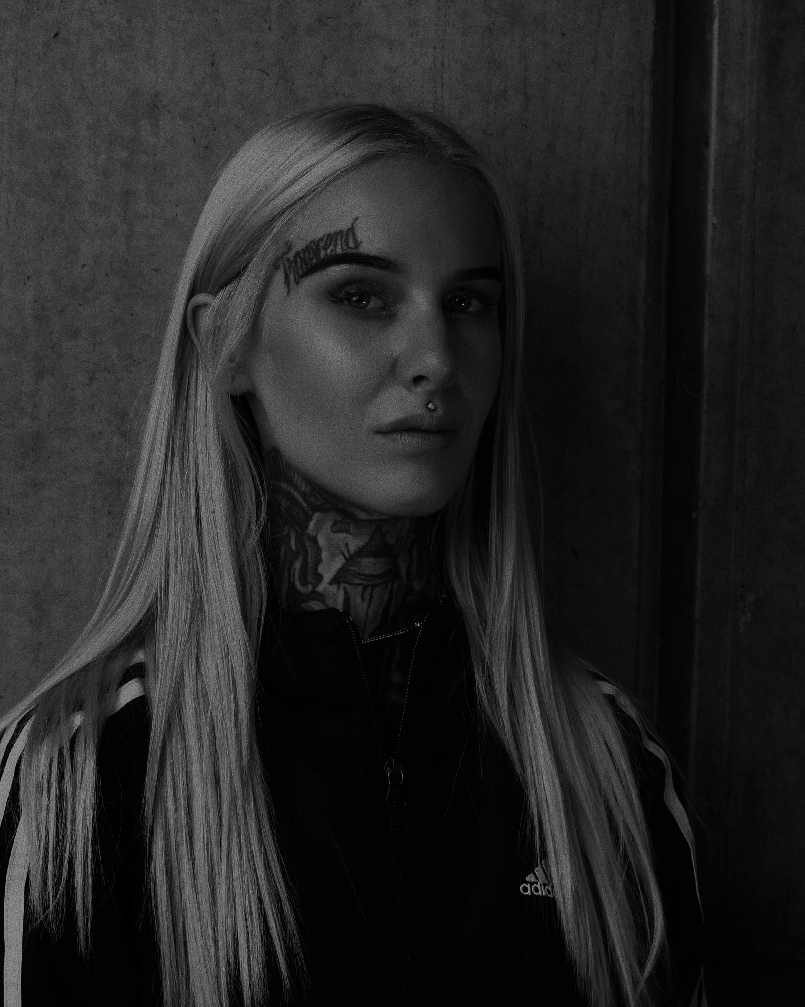 good evening 🗿 | Scrolller