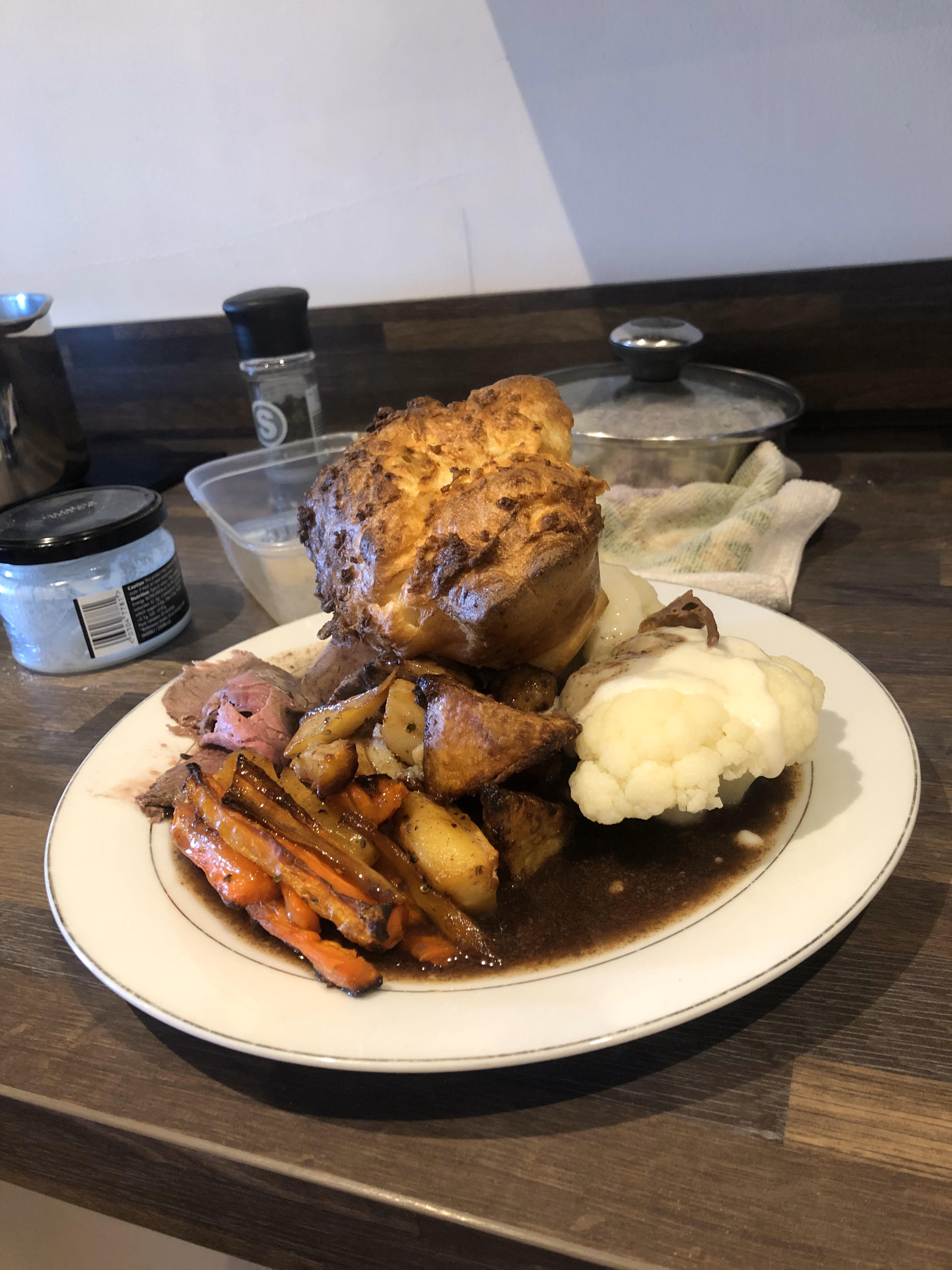 Good old fashioned British Sunday lunch with all the trimmings [homemade] | Scrolller