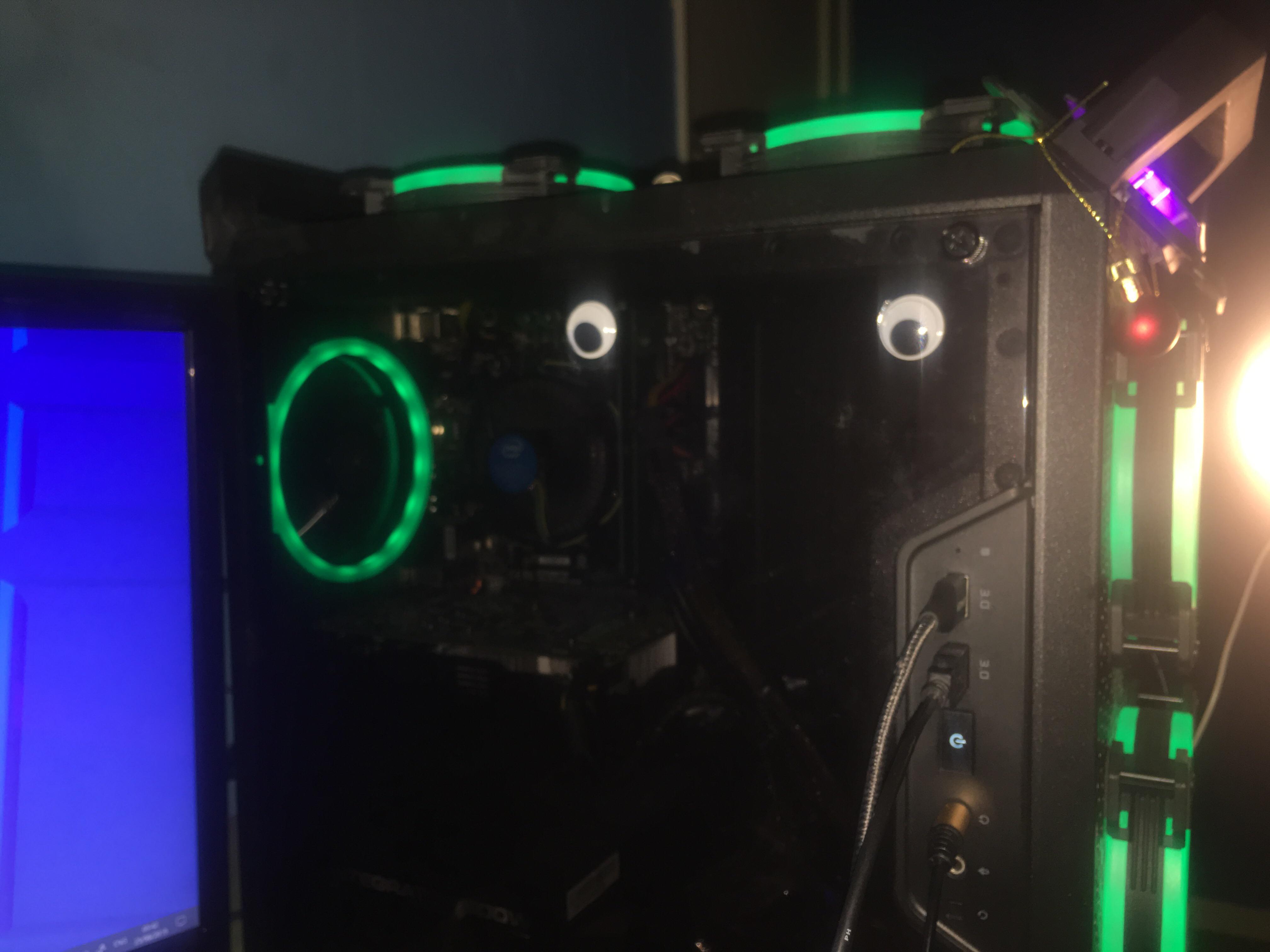Googly eyes on my pc | Scrolller