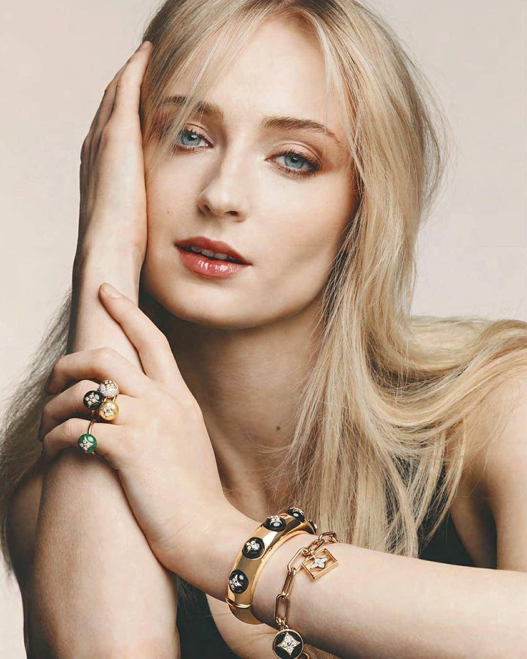 Gorgeous | Scrolller