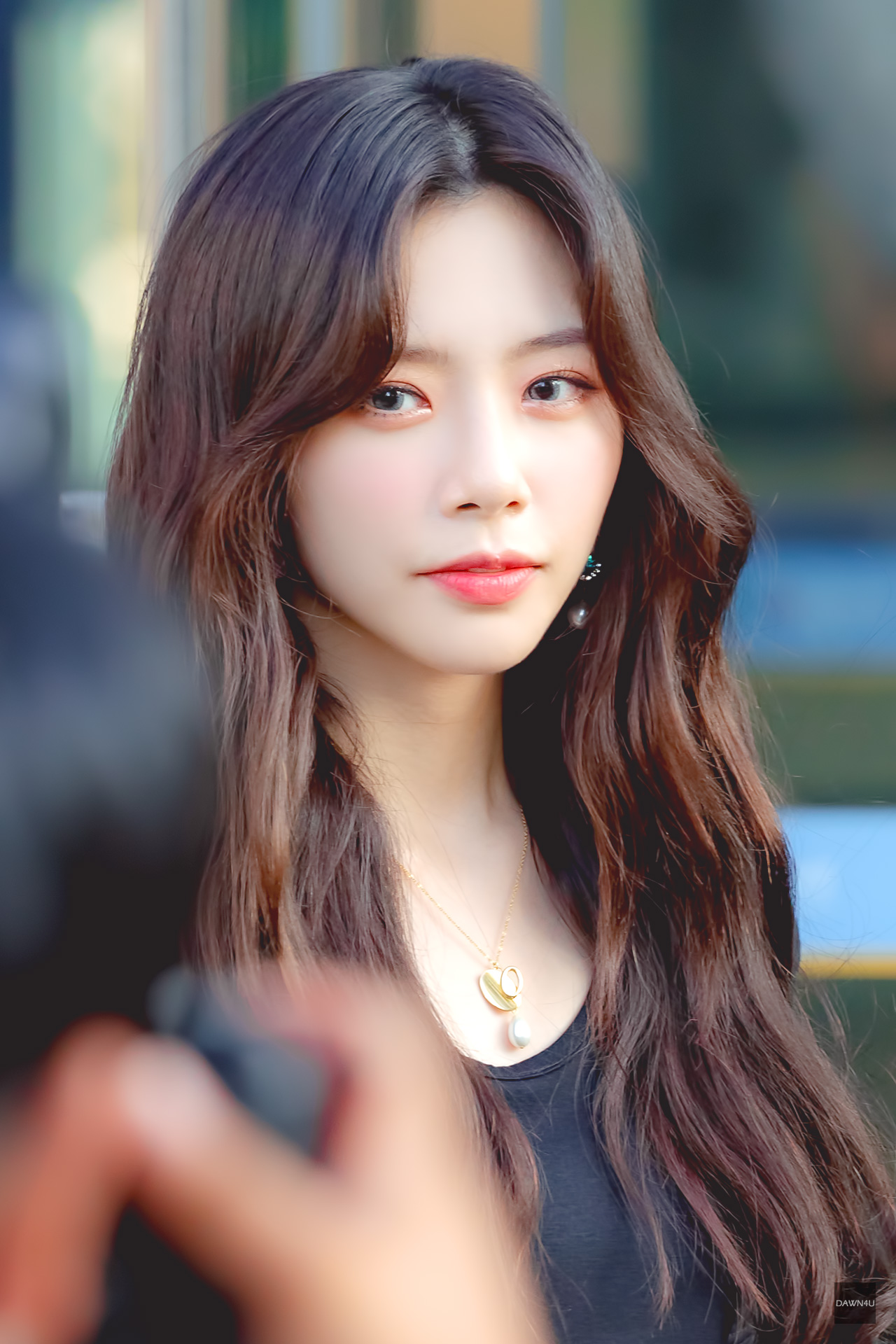 Gorgeous Leader | Scrolller