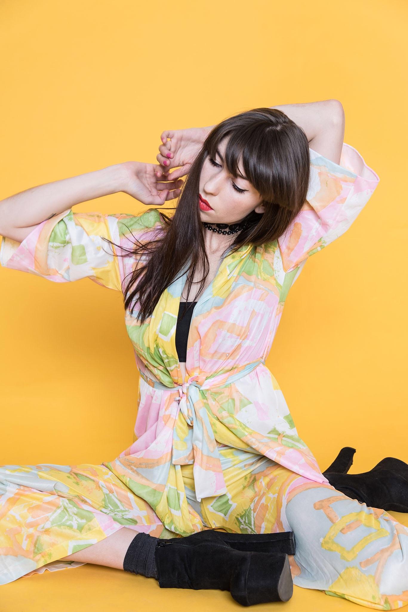 Gorgeous queen! | Scrolller