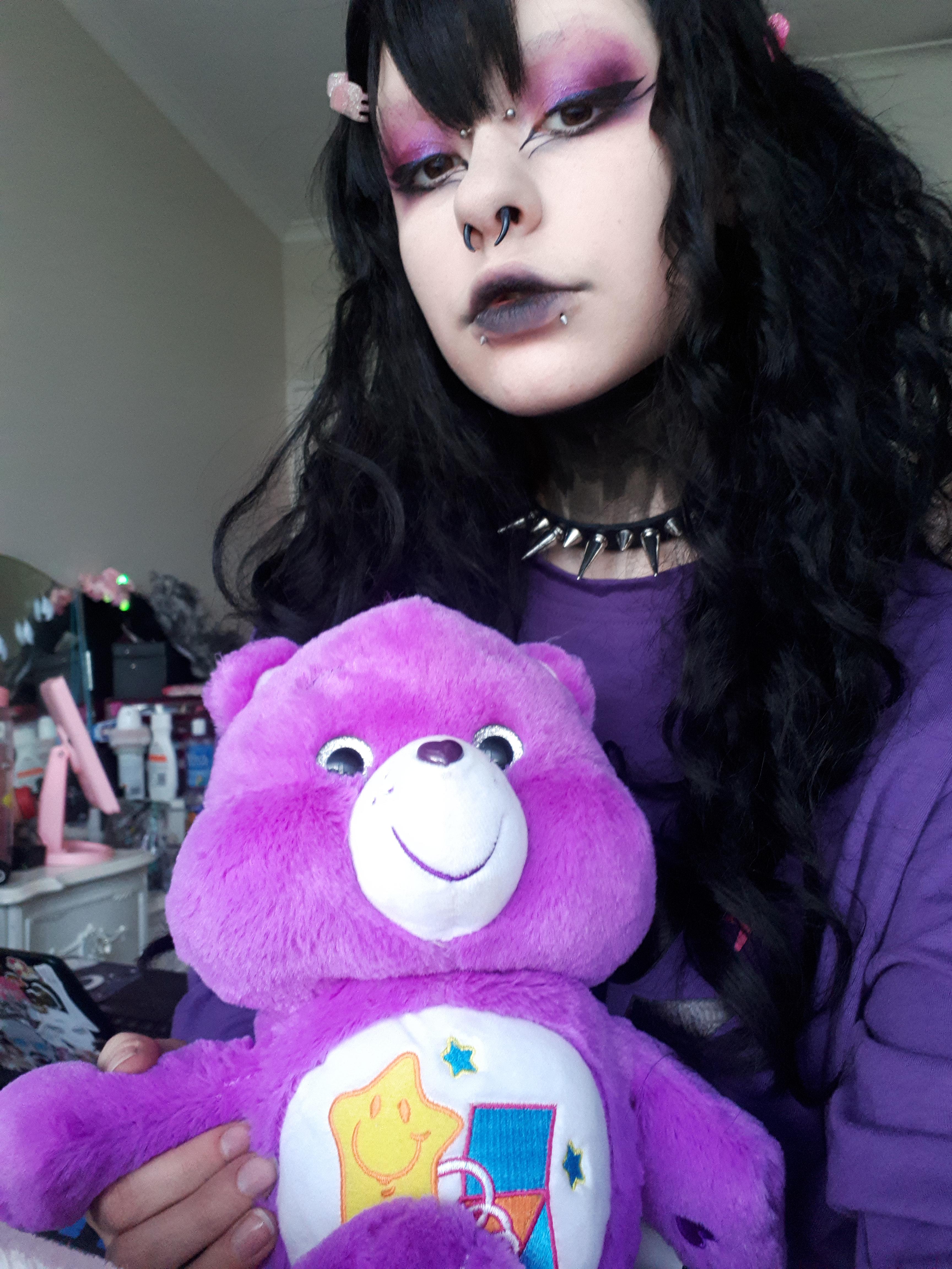Got a new stuffie ♡ felt cute n sppooky | Scrolller