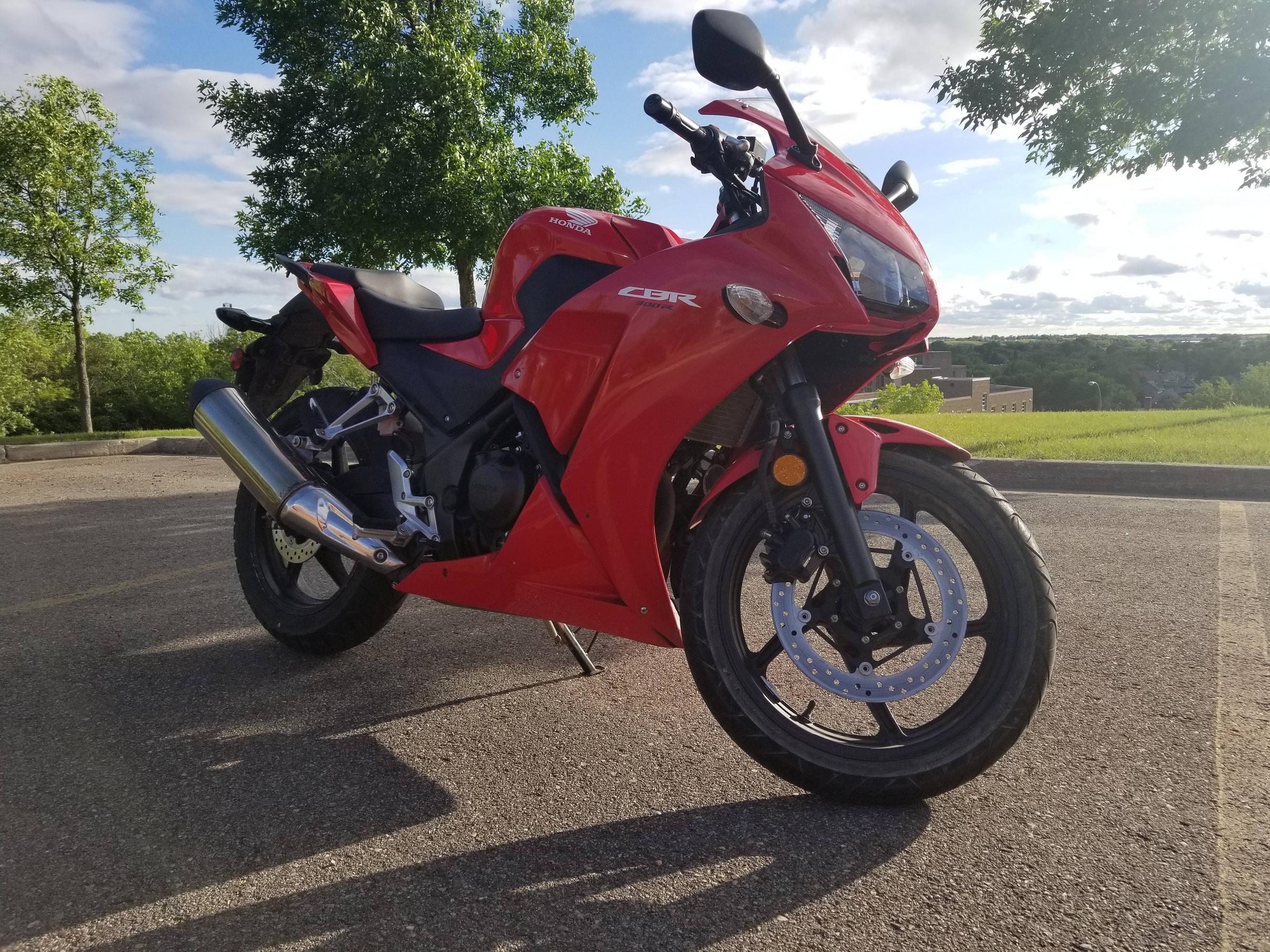 Got my first bike - 2015 Honda Cbr300r | Scrolller