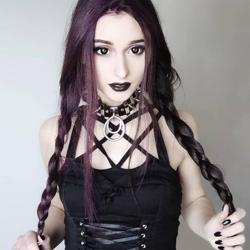 Goth Princess? | Scrolller