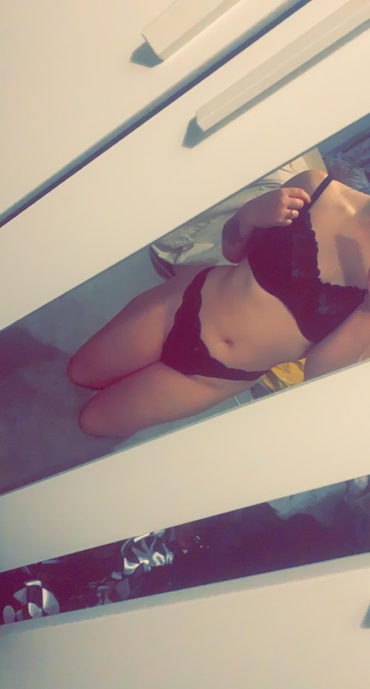 Gotta love matching underwear [f] | Scrolller