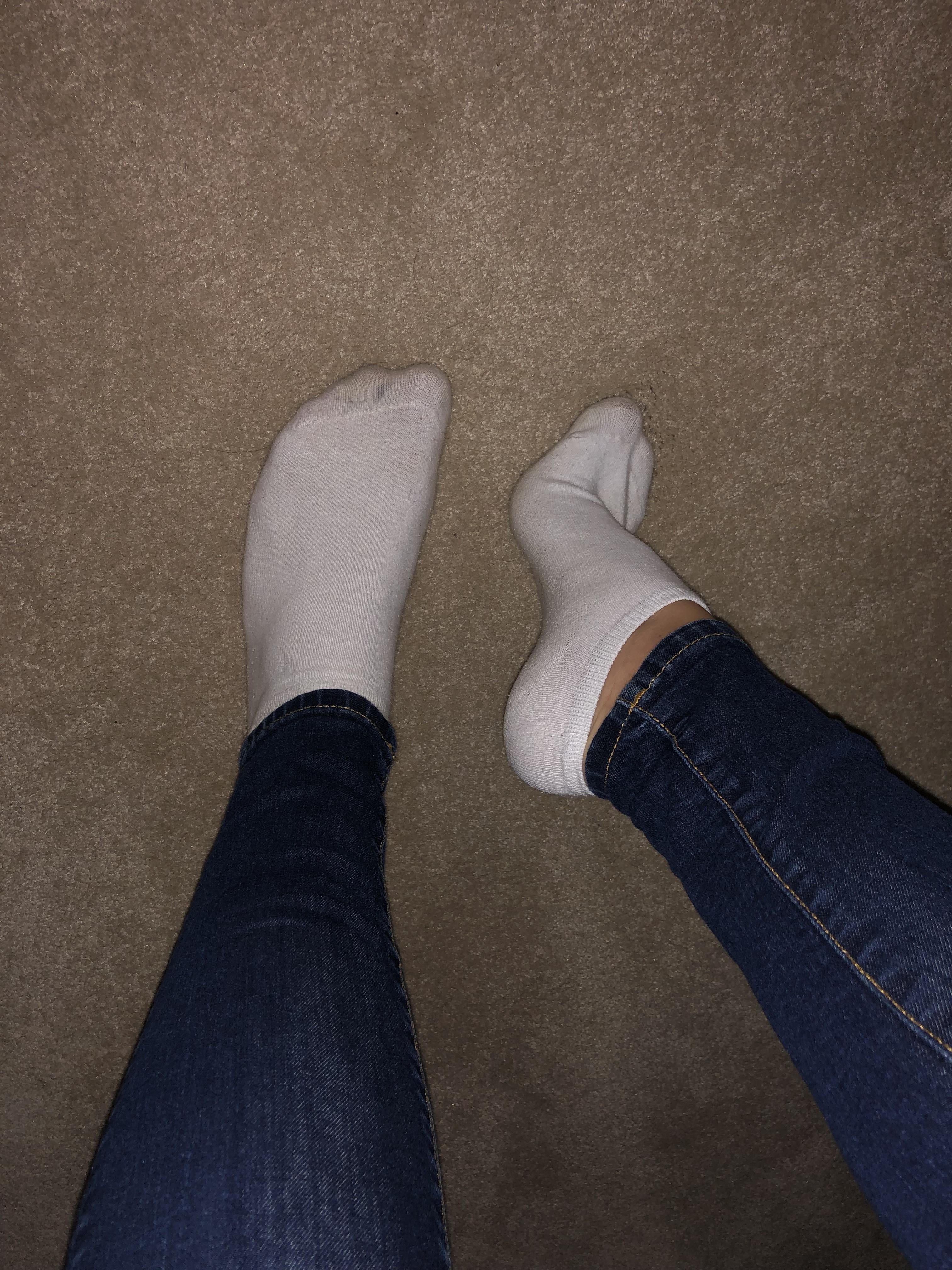 Gotta love some plain white ones! | Scrolller